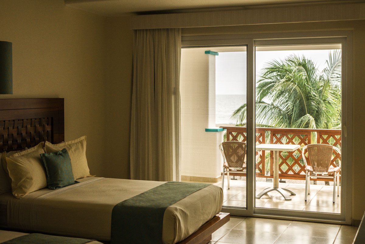 playa zicatela hotel - Brooklyn Tropicali